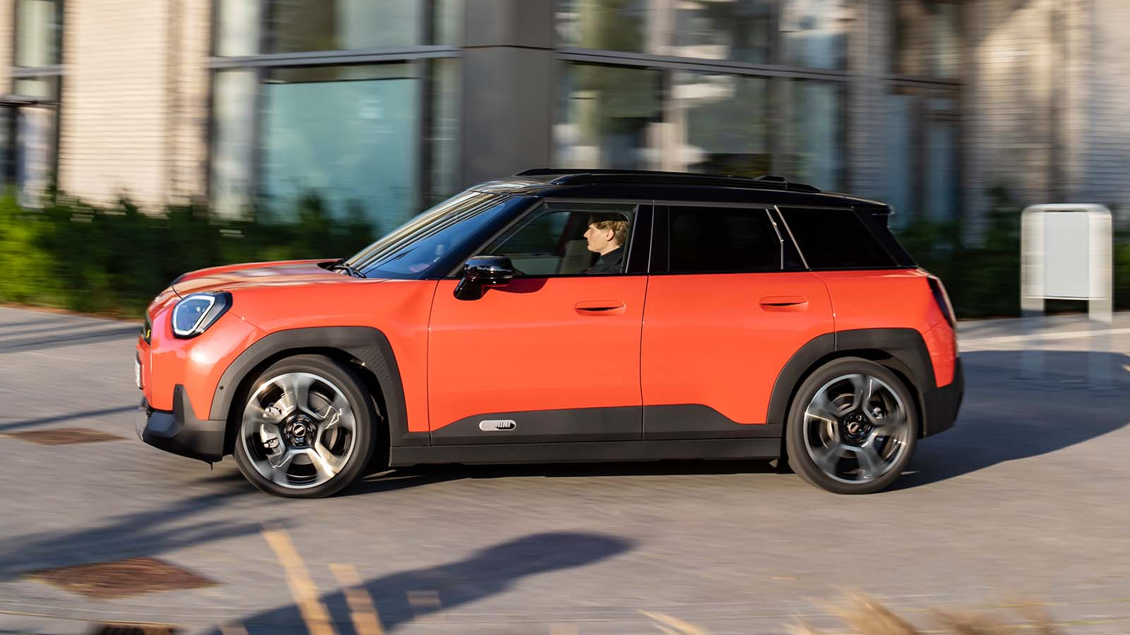 Mini Aceman review: Is this the coolest Mini yet? | Move Electric